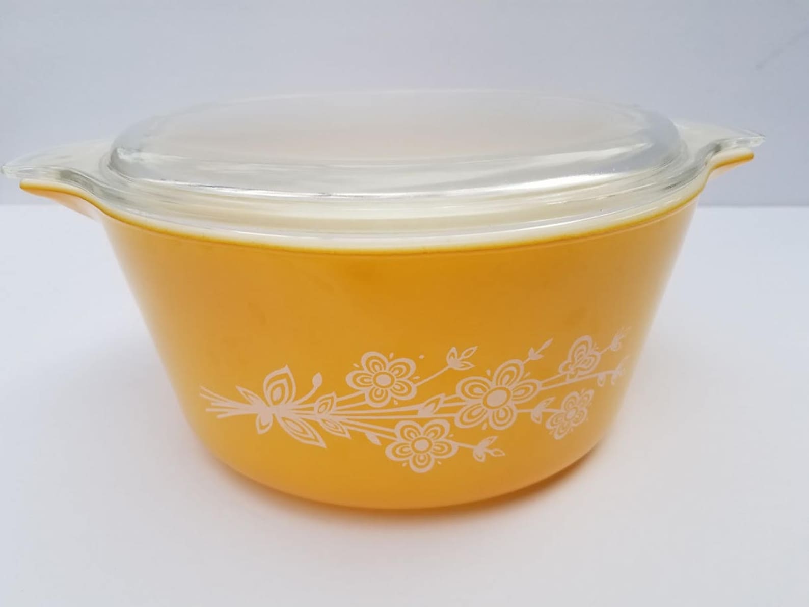 Gold Pyrex Casserole Dish and Lid - Etsy