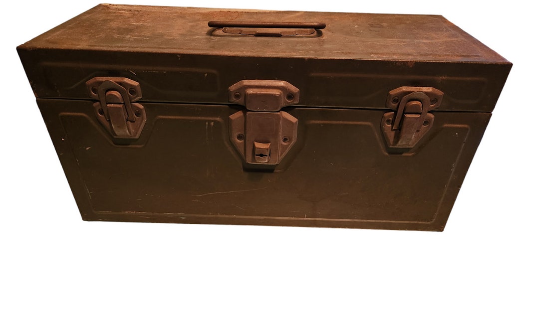 Vintage Union Metal Tool Box - Etsy