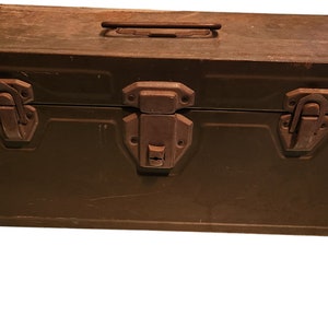 Vintage Union Metal Tool Box - Etsy