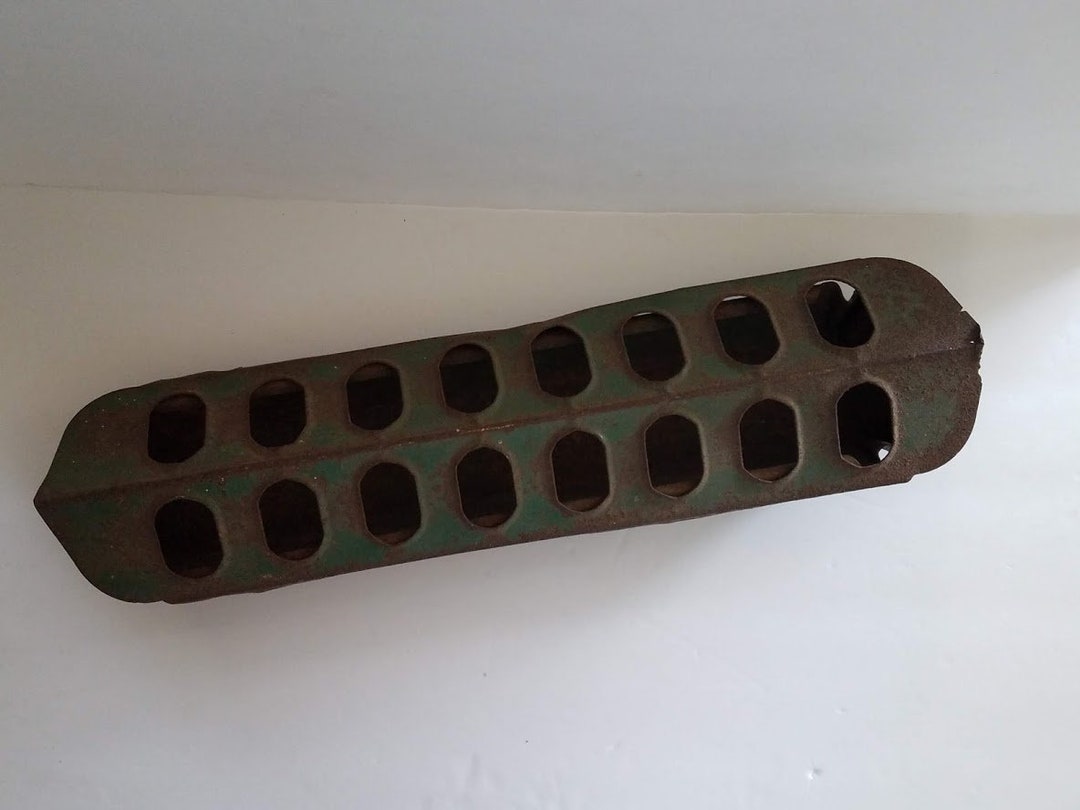 Old Metal Rusty Chicken Feeder - Etsy