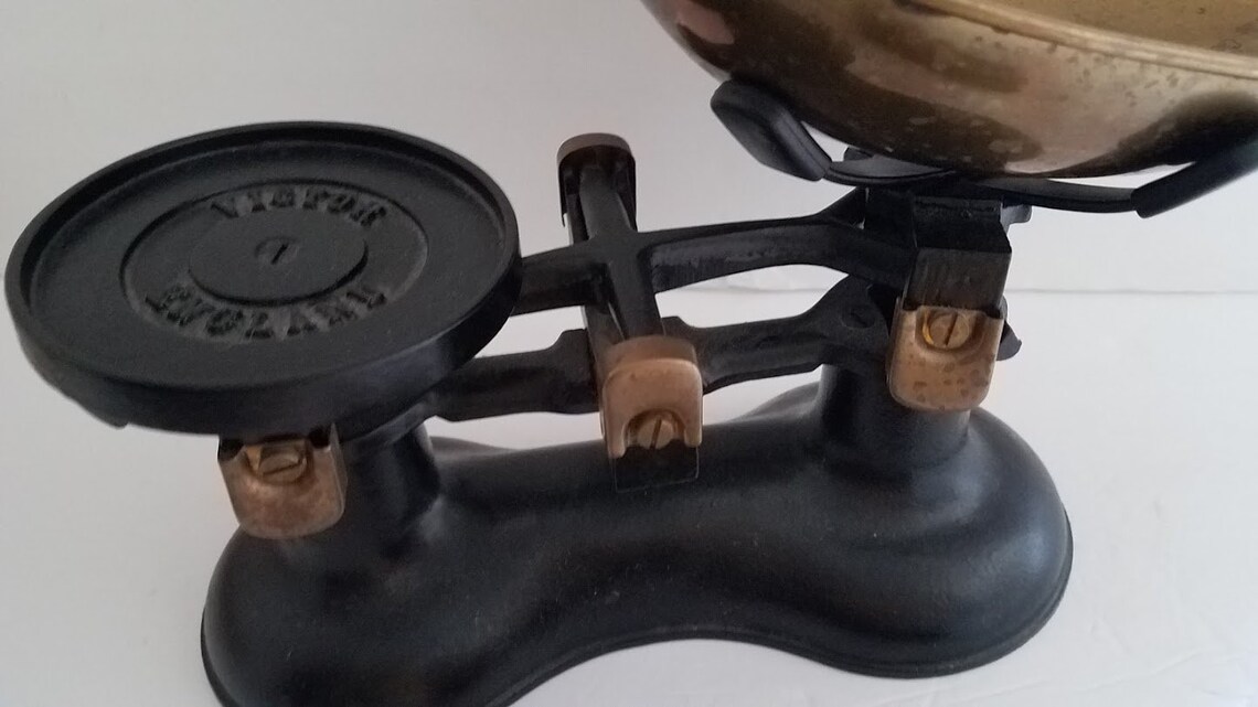 Vintage Victor Scale and Weights Made in England - Etsy
