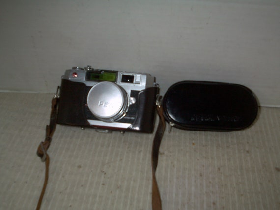 Antique Petri Camera and Lens Set | Etsy