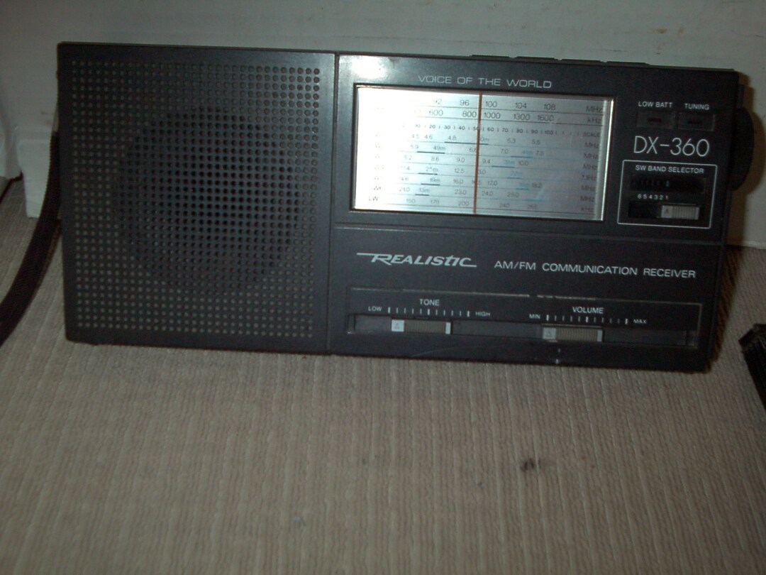 Realistic 9 Band Radio - Etsy