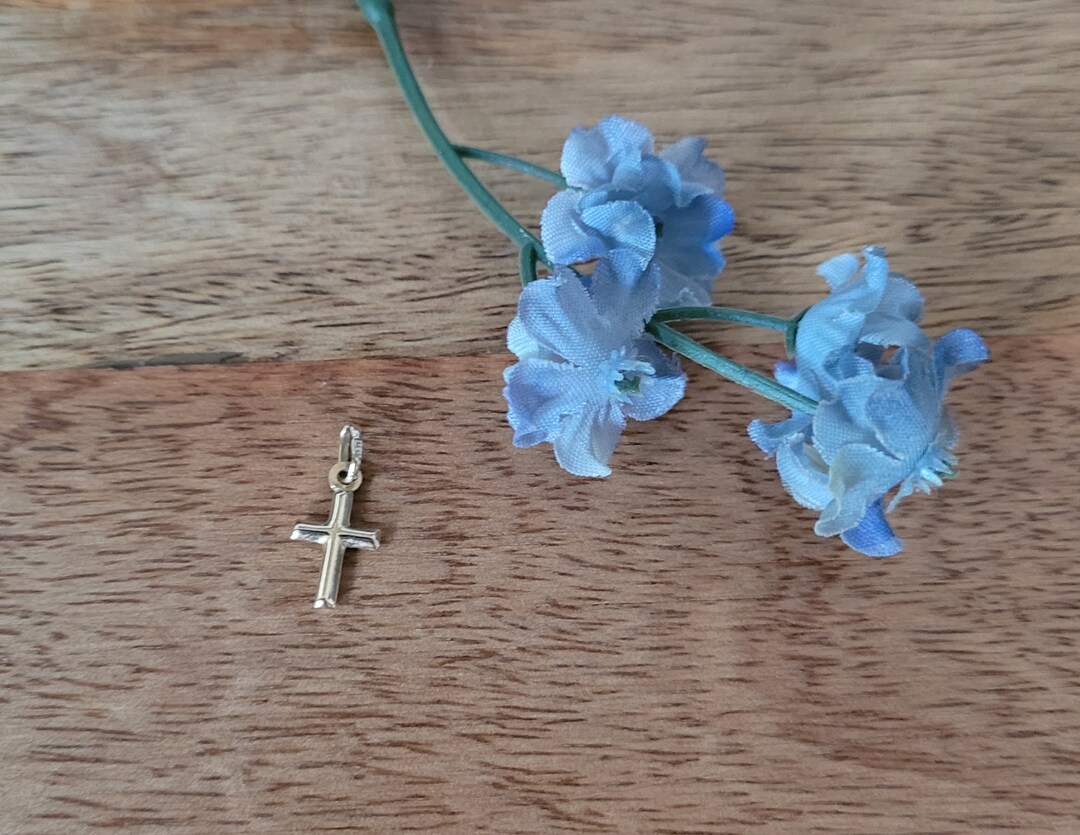 Vintage Tiny Puffed Cross Pendant ~ 14k Gold Hollow Minimalist Cross - Etsy