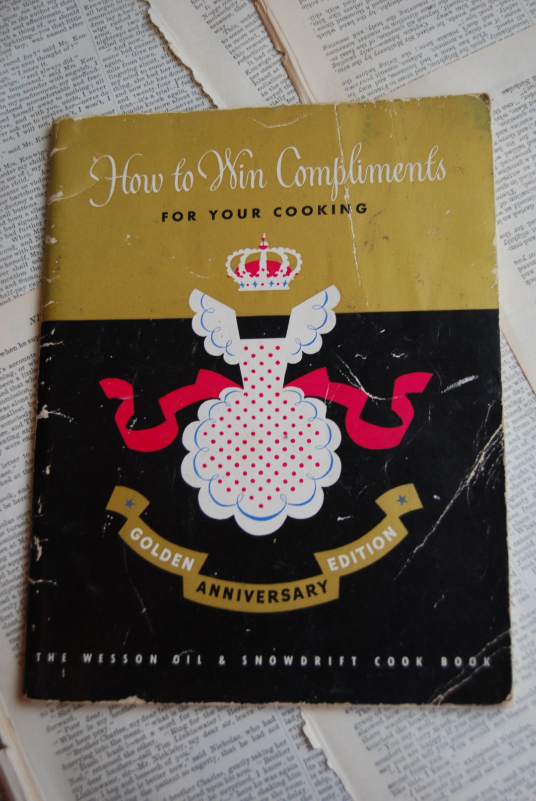 Vintage Cook Book, How to Win Compliments for Your Cooking, Golden ...