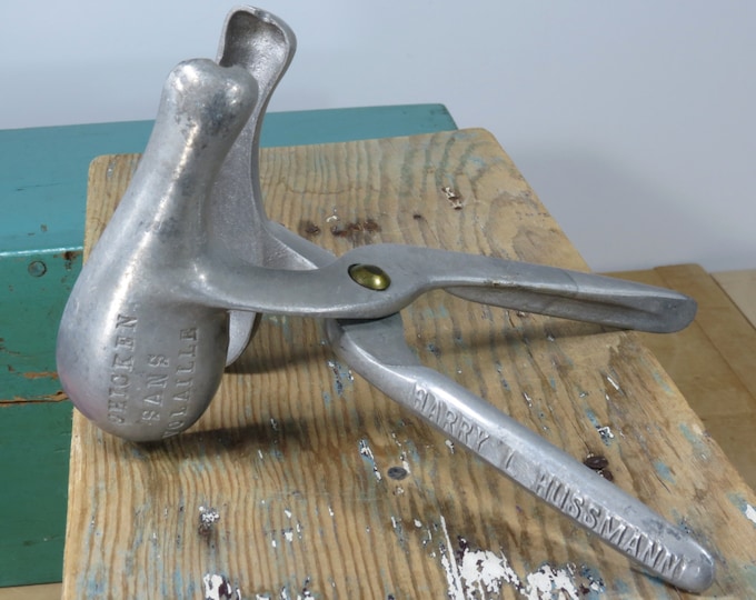 Chicken Sans Volaille Drumstick Mold . Mock Chicken Leg Mold . Chicken ...