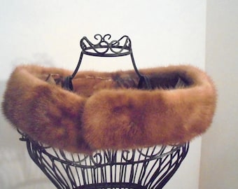 Mink Fur Neck Scarves/collar/pelts 1 Has Head/feet Brown LOT - Etsy