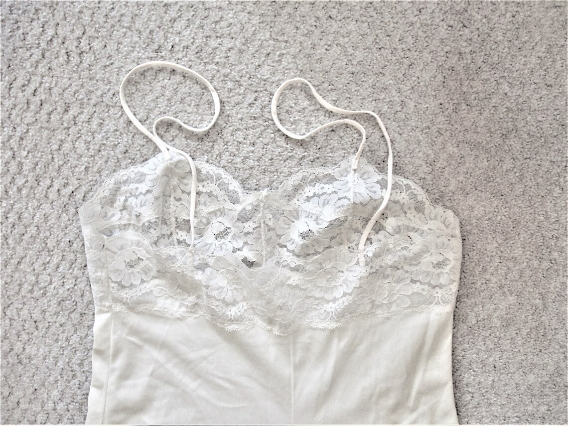 Vintage Formfit Rogers Camisole Top Pale Pink Ivory Lace Size 34 12-14 ...