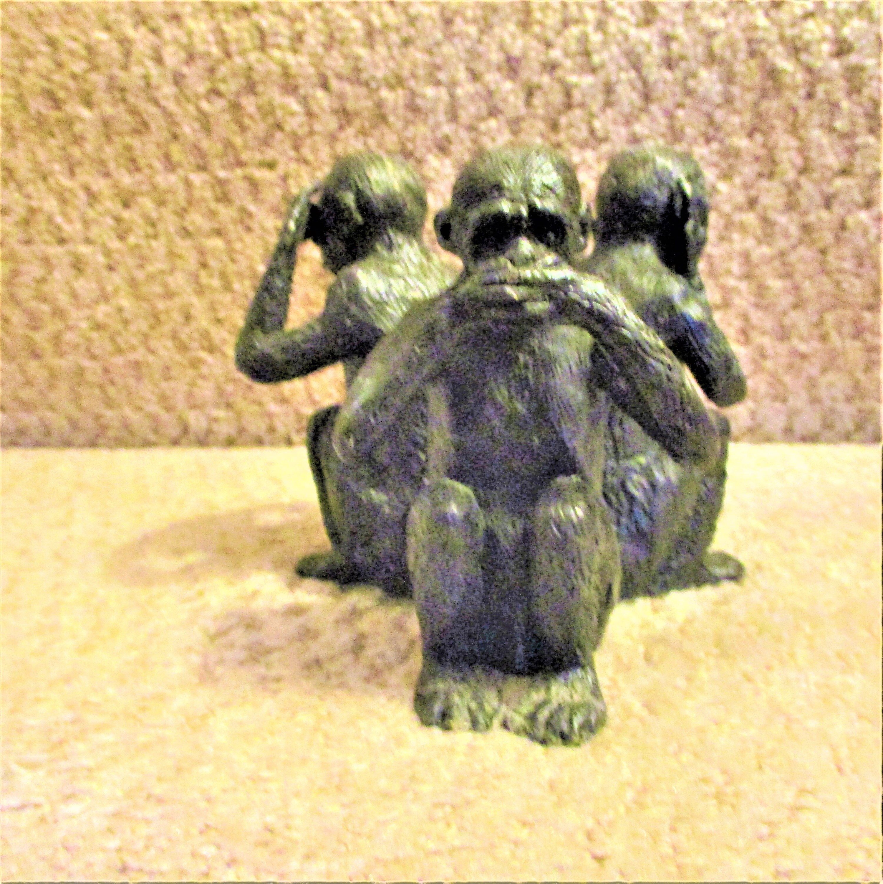 See No Evil Hear No Evil Speak No Evil Monkey Bowl Display Stand Black ...