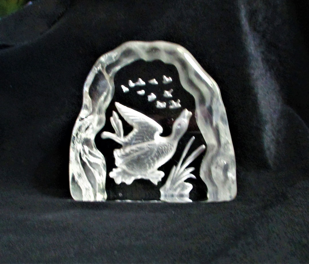 ARTMARK 1980's Duck Crystal Glass Paperweight Desk Accessory - Etsy