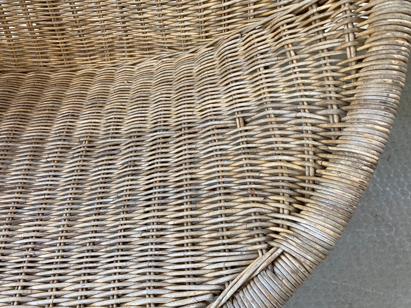 Vintage Mid Century Wicker Hoop Chair - Etsy