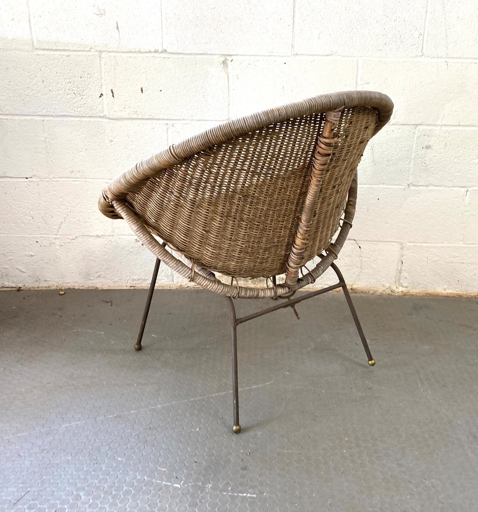 Vintage Mid Century Wicker Hoop Chair - Etsy