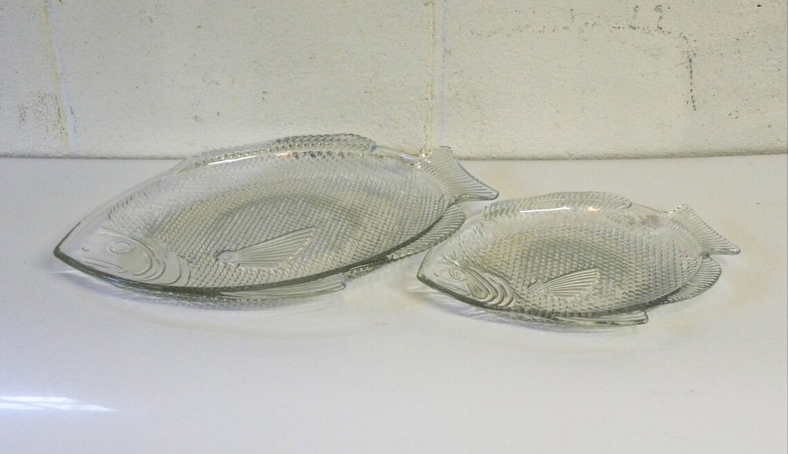 Set of 2 Fish Motif Glass Serving Trays Plates | Etsy