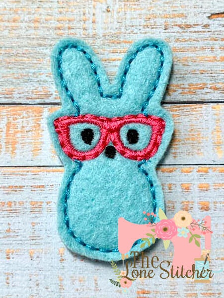 TLS Feltie Peep With Glasses Embroidery Design - Etsy