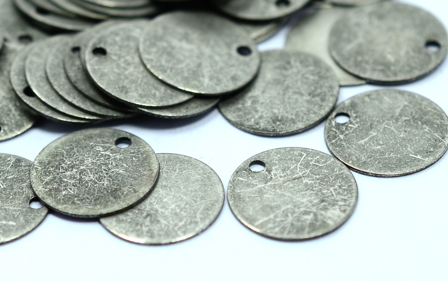 50 Pieces Antique Silver 12 Mm Round Stamping Drop Findings | Etsy