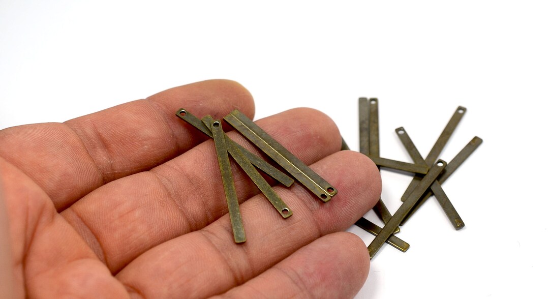100 Stück Antikes Messing 2,5x35x0,80 mm Messingstab 1 LochRohlinge ...