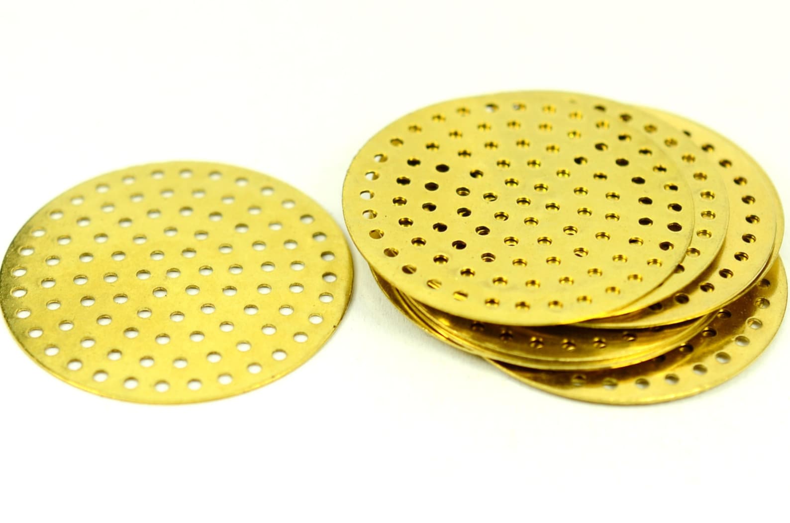 6 Pieces Raw Brass Perfoarted Disc 35 Mm Findings Round Disc - Etsy