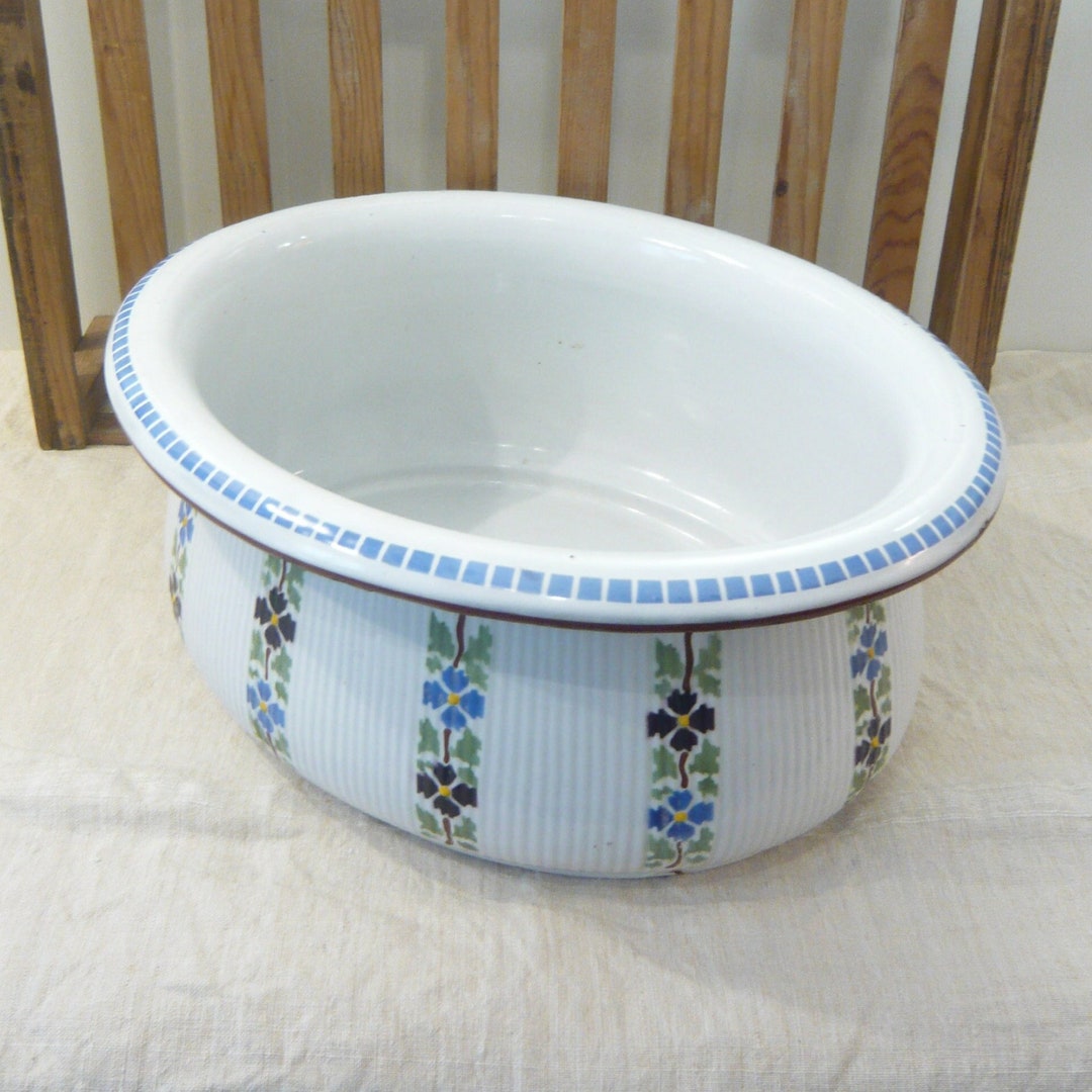 Enamel Wash Basin BB French Vintage Enamelware BB Large Oval Wash Tub ...
