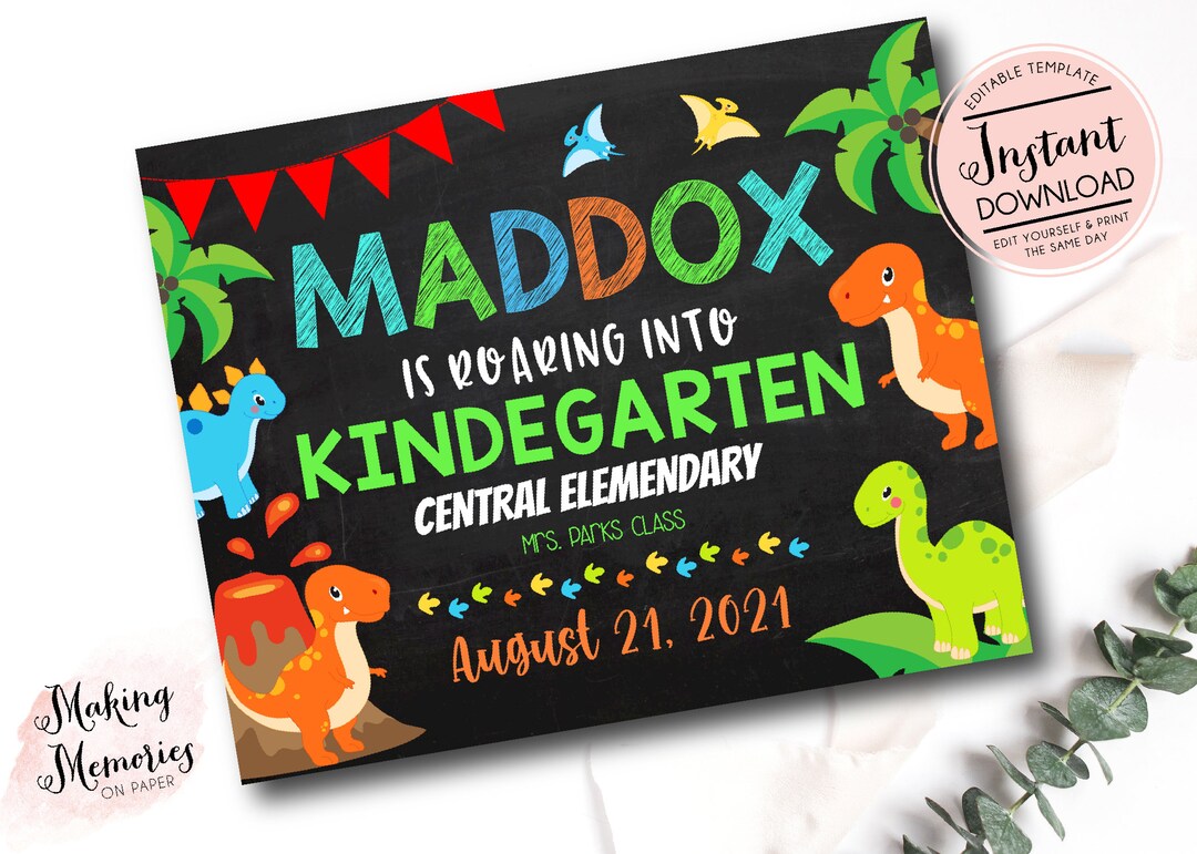 Dinosaur Back to School Sign Chalkboard, Printable First Day of School ...