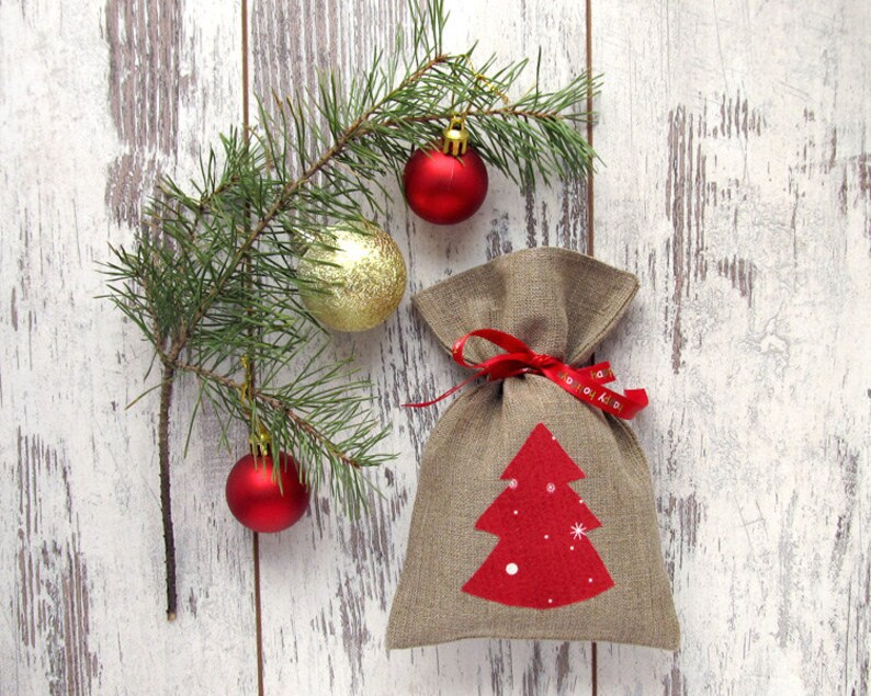 4 Personalized Christmas Bags Family Gift Bags Red Christmas - Etsy UK