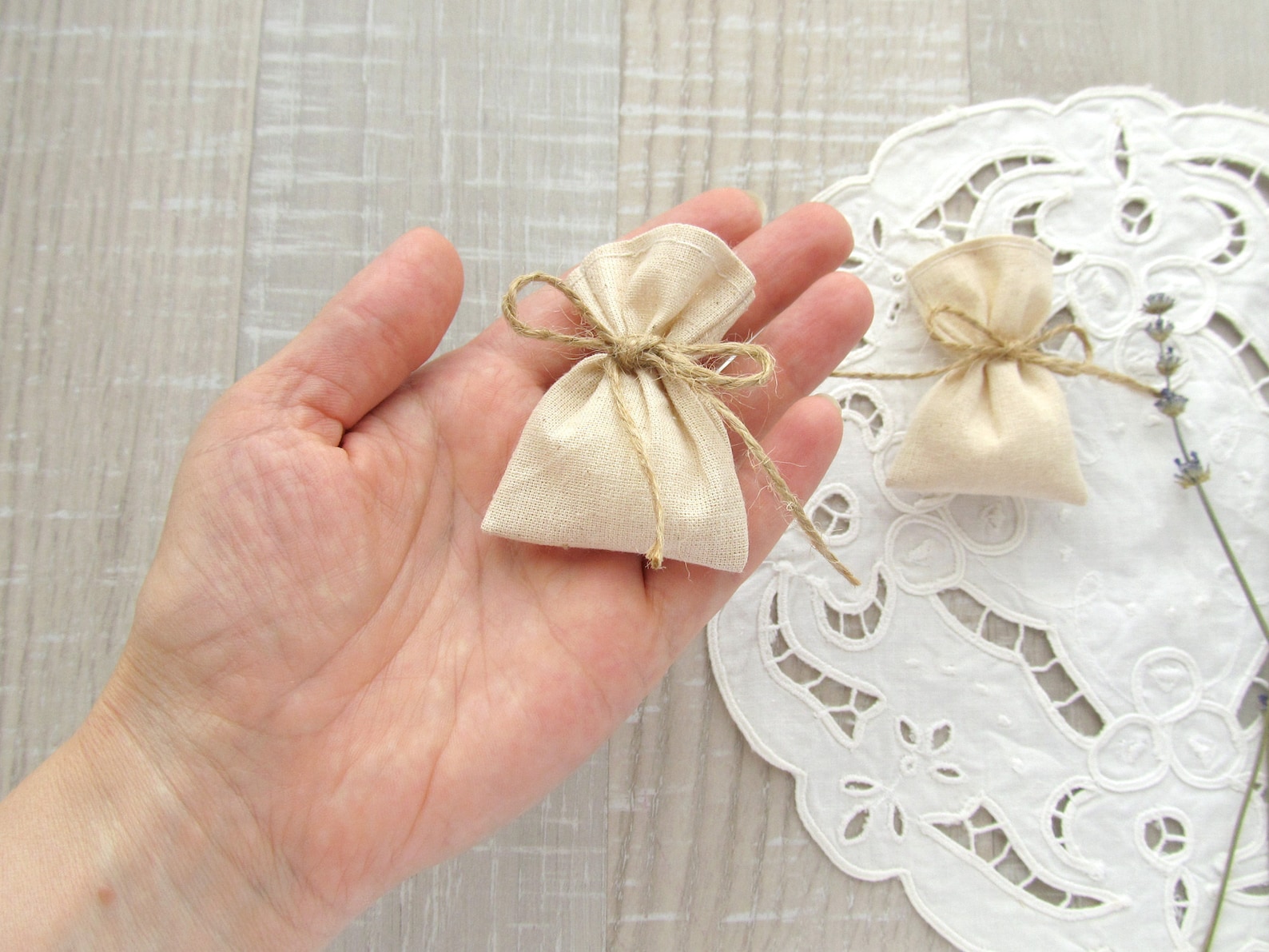 Mini Wedding Favors, Bridal Burlap Bags, Bridesmaid Gift, Rustic ...