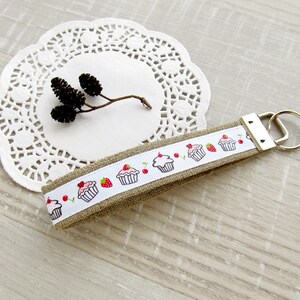 Fabric Keychain, Burlap Key Fob, Fabric Key Chain, Burlap and Lace ...