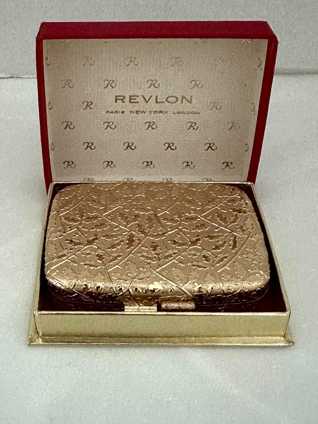 Vintage Revlon RACHEL Love Pat Compct NIB - Etsy