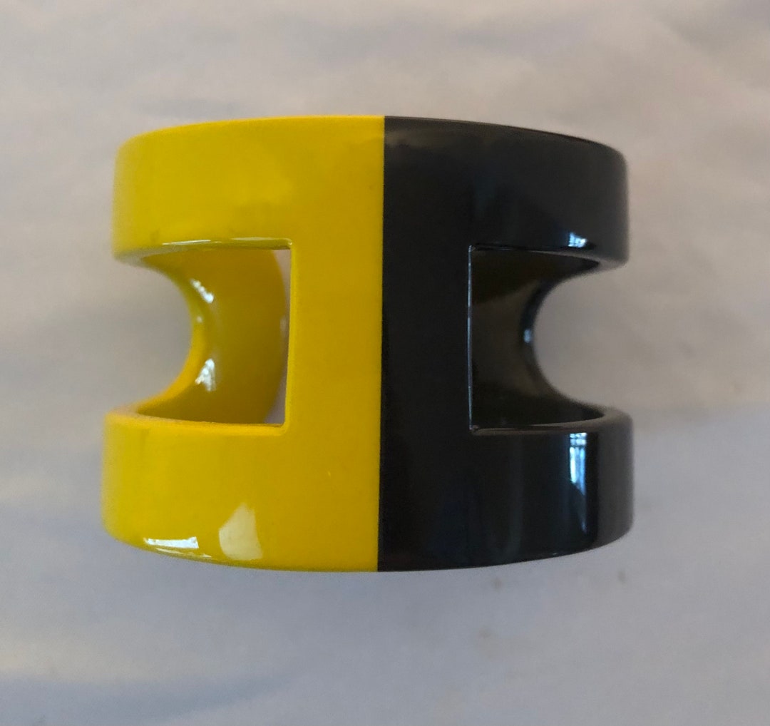 Hermes ANO Lacquered Horn Cuff France - Etsy