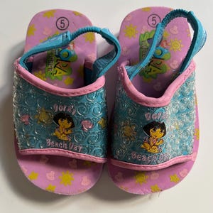 Vintage Dora the Explorer Slide Sandals in Pink and Blue Dora Cartoon ...