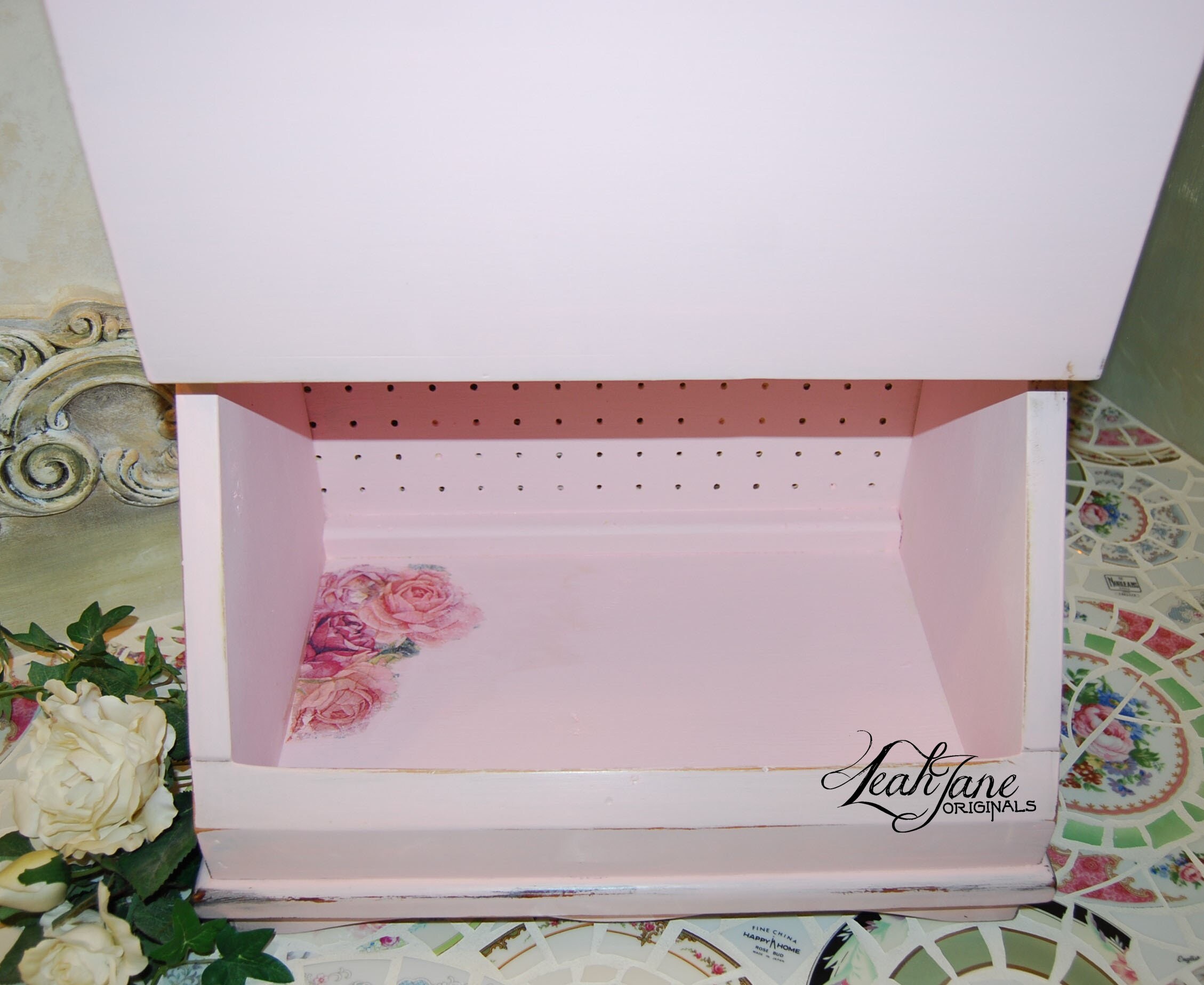 Hand Painted Wood SHABBY Pink Bread Storage Box FREE SHIPPING - Etsy