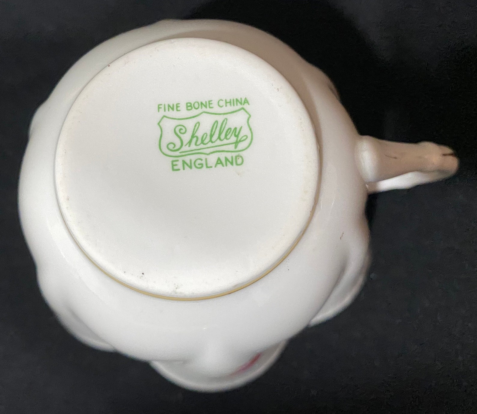 Vintage Shelley Pink Roses and Honeysuckle With Gold Trim Teacup and ...
