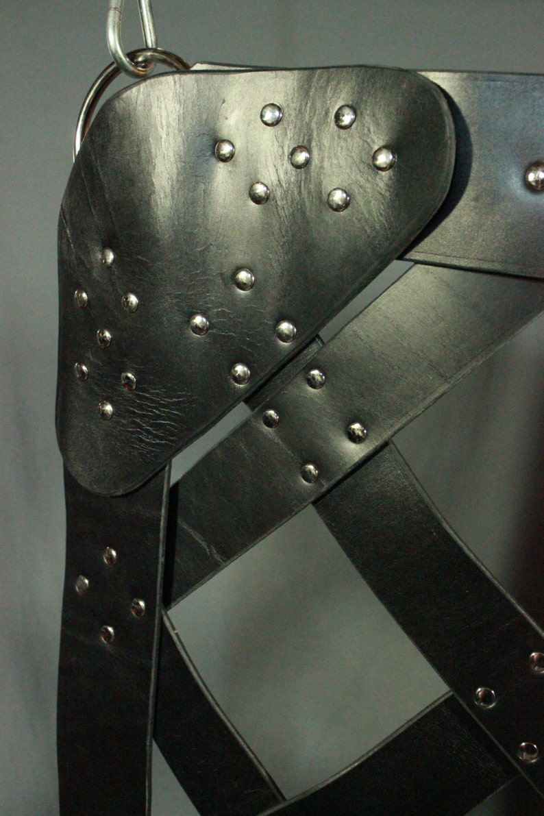 Our Finest Sling the King's Sling in Black Leather - Etsy