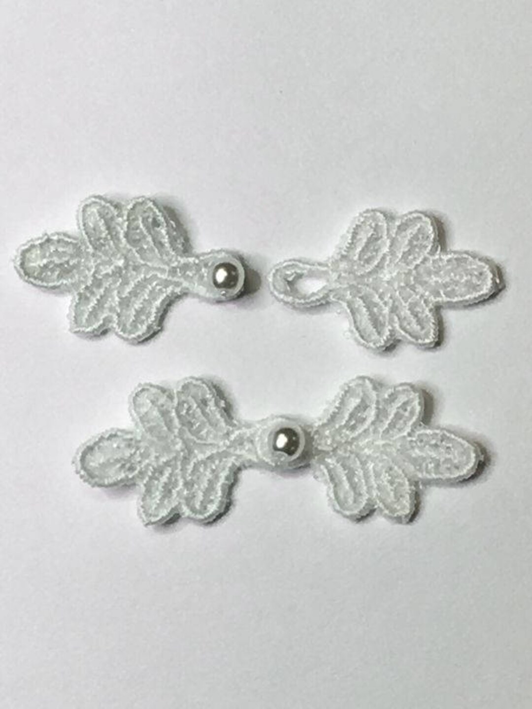 X-small Frog Closures 1 1/4, Pkg of 2, White R02. Machine Embroidered ...