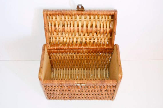 wicker basket, vintage basket, 70s basket, vintage ba… - Gem