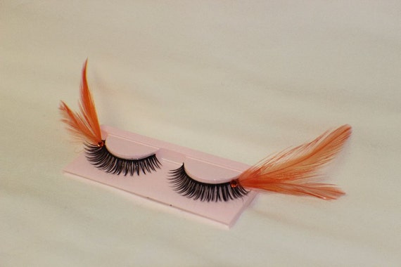 Black Feather Eyelashes