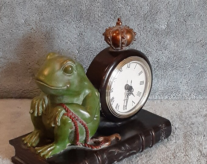 Clock - Frog Themed Clock - Whimsical Clock - Etsy