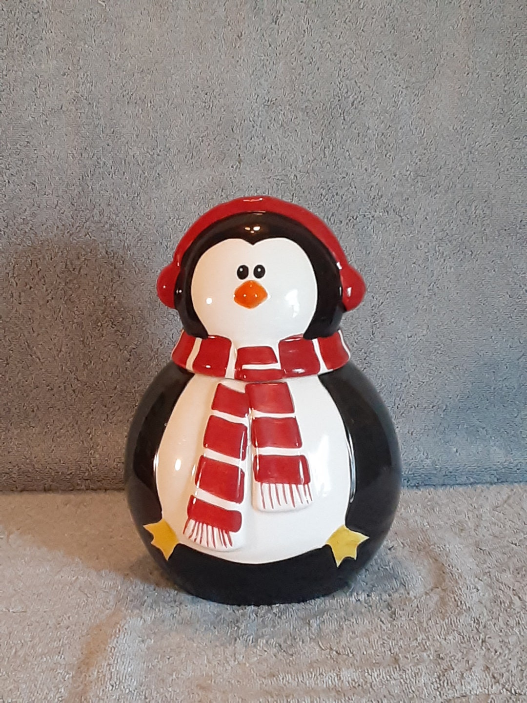 Cookie Jar - Penguin Cookie Jar - Treat Jar - Christmas Theme - Biscuit ...