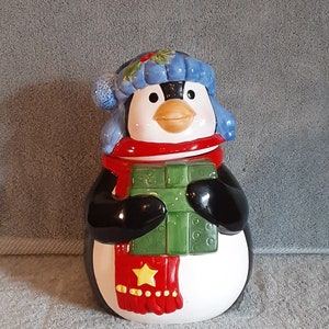 Cookie Jar Penguin Cookie Jar Treat Jar Christmas Theme Biscuit Jar ...
