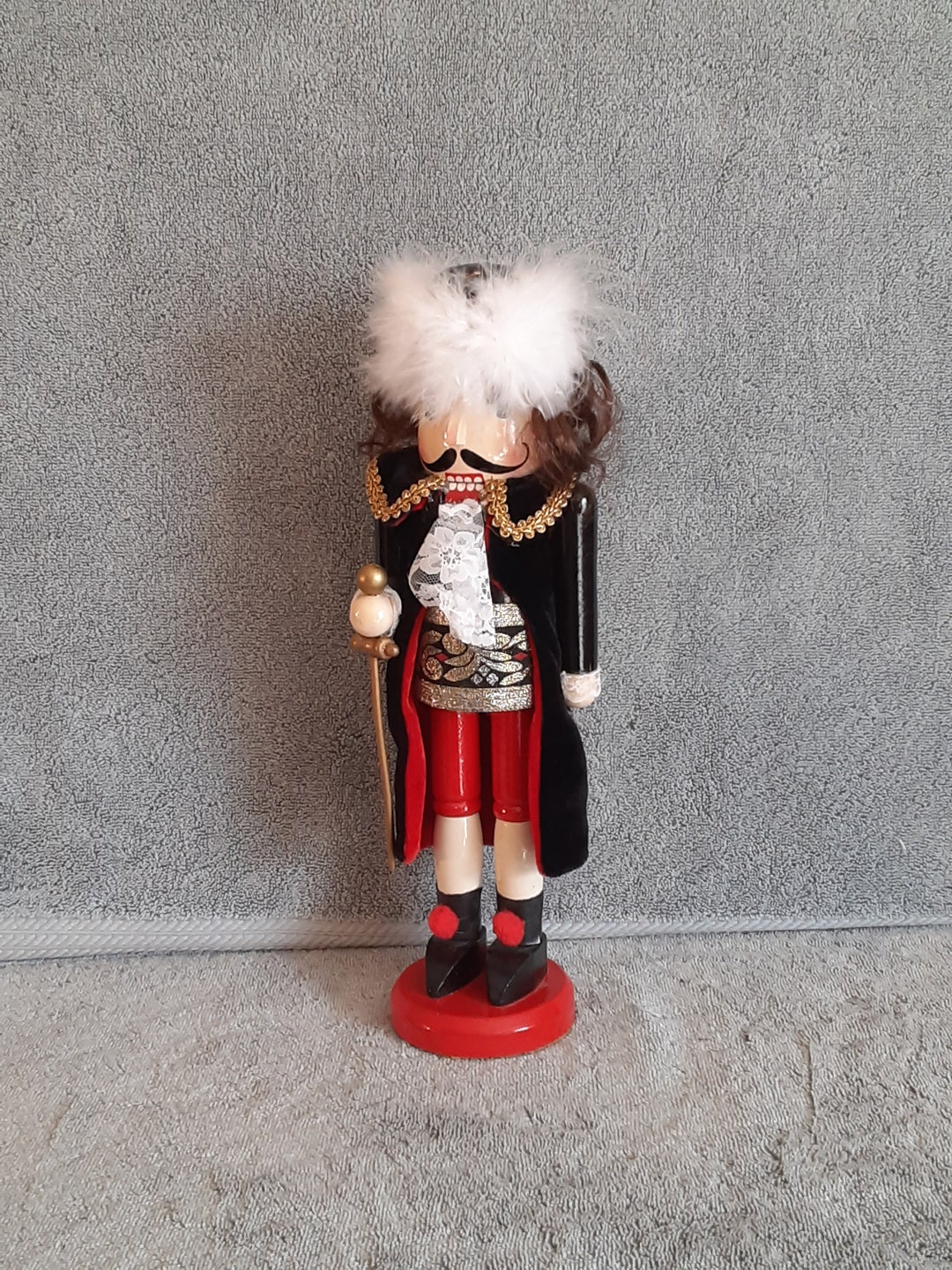 Nutcracker - Soldier Theme - Swordsman Theme - Wooden Nutcracker - Etsy