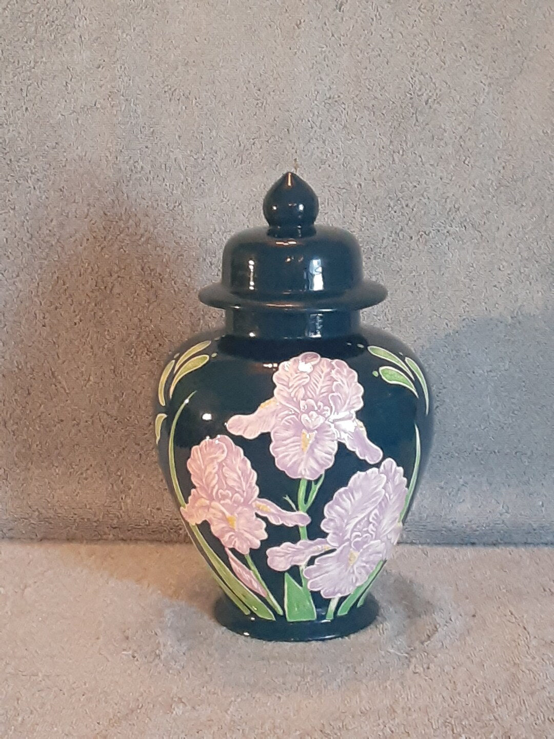 Asian Ginger Jar / Urn - Ginger Jar Floral Theme - Ginger Jar Purple ...