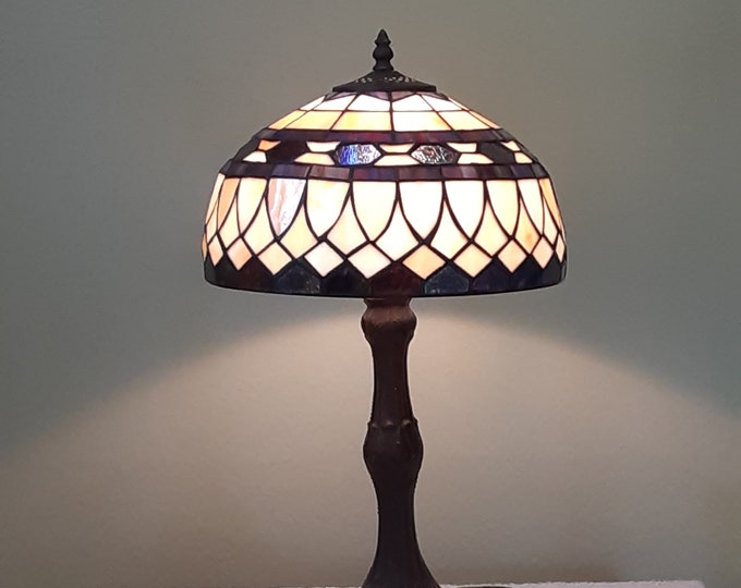 Stained Glass Lamp - Geometric Theme - Mission Style - Accent Lamp - Etsy