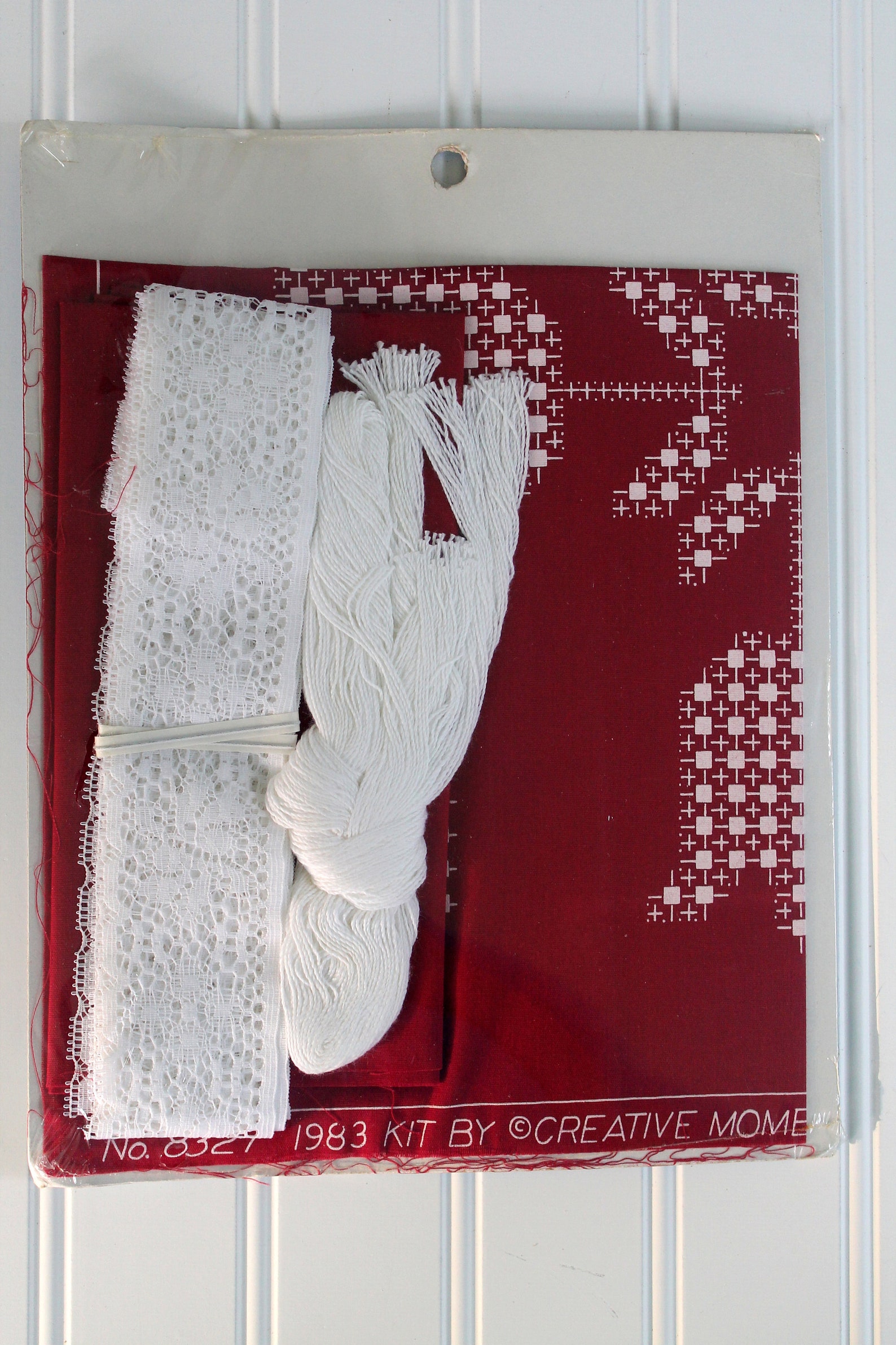 Chicken Scratch Teneriffe Embroidery Snowflaking Kit Lace Edged Pillow ...