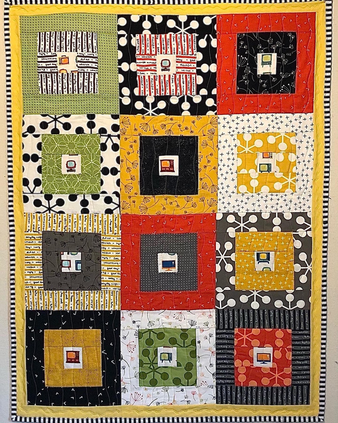 Retro TV, Quilt Art, Lap Quilt, Home Decor, Fabric Art, Mid Century ...