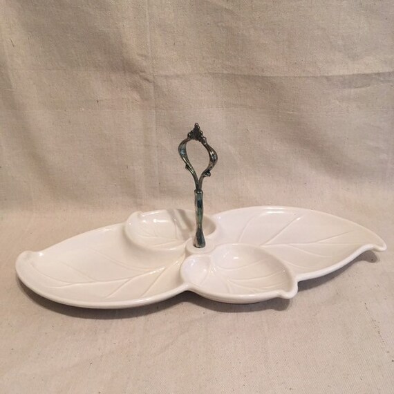 Vintage Haeger pottery 1950s serving dish Leaf pattern White | Etsy