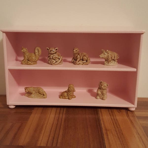 Display Shelves - Etsy