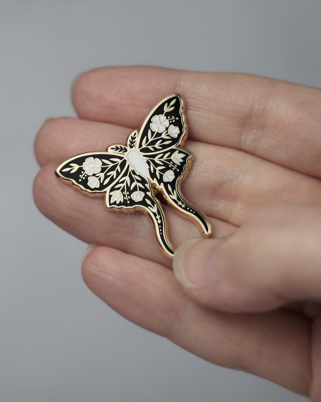 Luna Moth Enamel Pin, Butterfly Pin, Insect Bug Pin, Gold Pin, Lapel ...
