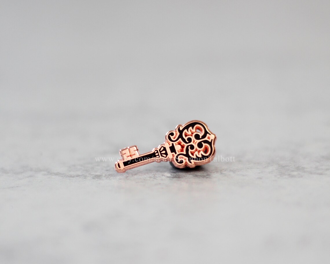 Lock and Key Enamel Pin Couples Enamel Pin Set Bestfriend - Etsy