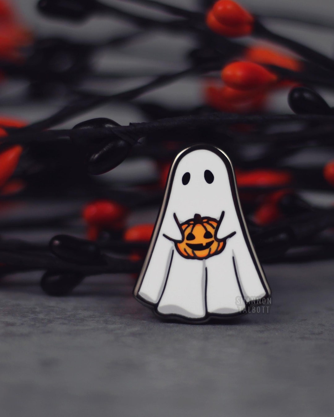 Ghost and Pumpkin Enamel Pin, Spooky Pin, Jack-o-lantern Pin, Cute ...