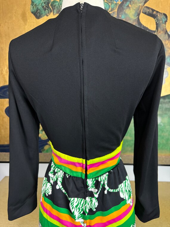 1970s Vintage Novelty Print Maxi Dress Concept 70s by… - Gem