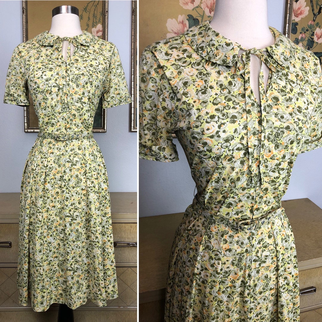 1960s Vintage Day Dress With Original Belt -- Deep Pockets, Pretty ...